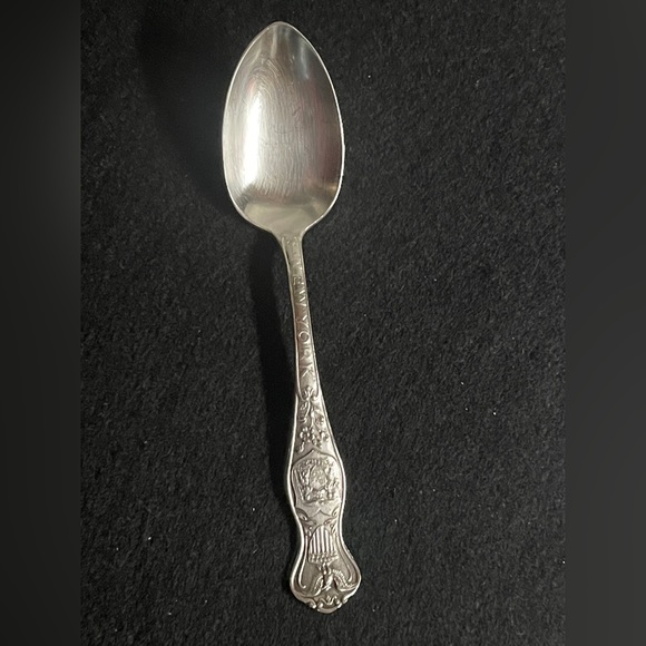Oneida | Dining | Vintage New York Spoon Oneida Community Ax Silver ...